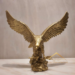 Golden Eagle Table Decor